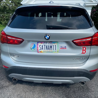 Have a Grateful Day License Plate Frame Dancing Bears and Terrapin ...