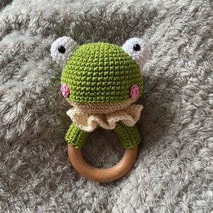 PATTERN ONLY: Frog Baby Rattle Frog Amigurumi Toy Frog Toy Tutorial ...
