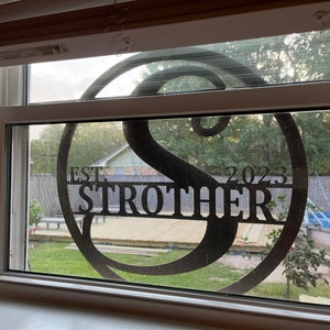 Round Personalized Metal Monogram Sign. Wedding Gift. Family - Etsy