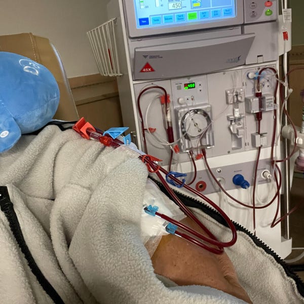 Fleece Jacket for Dialysis or Chemotherapy Treatments That Supports ...