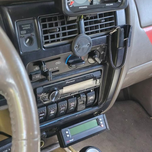 3rd Gen 4runner (96-02) & 1st Gen Tacoma (95-04) Scangauge II Ashtray ...