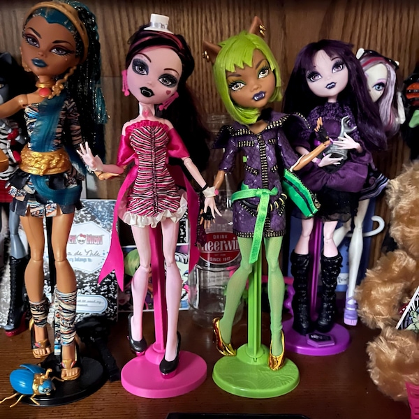 Inkyubyte Doll Stand Compatible With G1 Monster High Dolls - Etsy