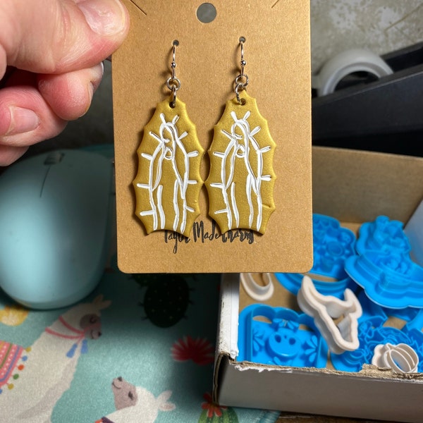 032 - Our Lady of Guadalupe - Virgin Mary Cutter - Etsy