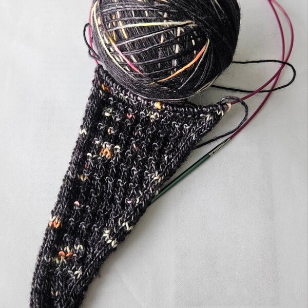 Hand Dyed Mini Skeins of Yarn, 3 X 80m in 20g, Merino Singles, Small ...