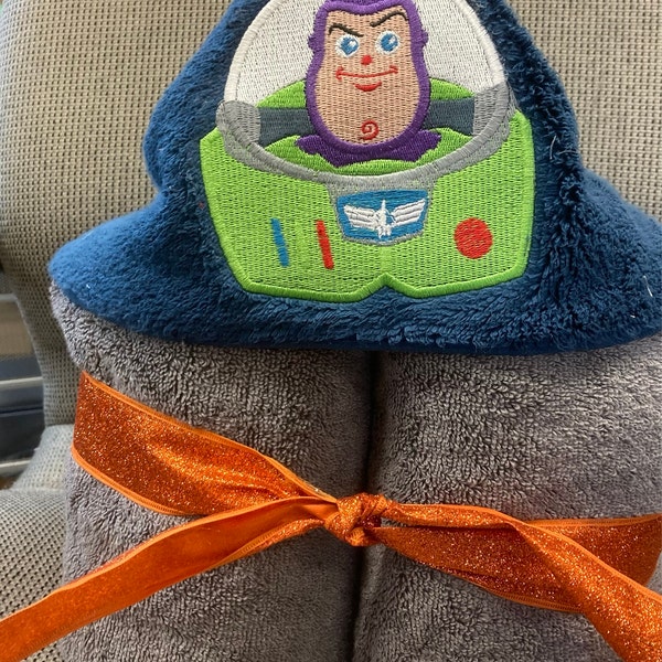 BUZZ Lightyear TOY STORY Embroidery Design Buzz Machine Embroidery Toy ...