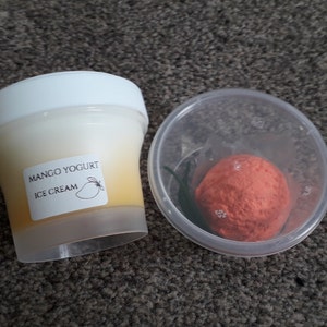 Mango Sticky Rice Slime With Leaf Charm, Sticky Rice and Jellycube Uk ...