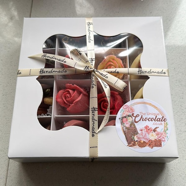 16 Personalised Rounds, Artisan Chocolate Mendiants Gift Box - Etsy