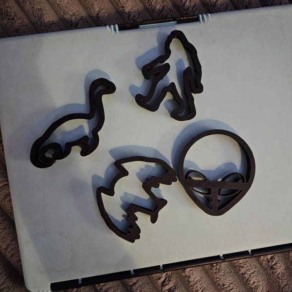Cryptid Creatures Cookie Cutter Set / Bigfoot Sasquatch / Mothman ...
