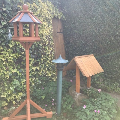 Bird Table, Country Cream Hexagonal Bird Table, Birdhouse With a ...