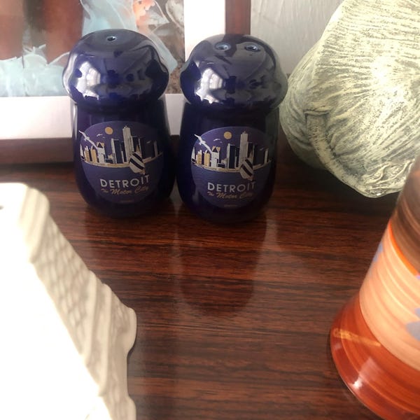 Queen Collectible Monopoly Game Featuring British Rock and Roll Band ...