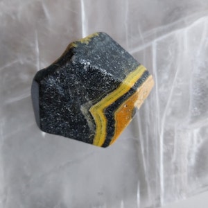 Natural Black Jade Raven on Tombstone Carving Halloween - Etsy