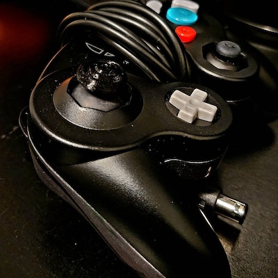 Candy Emerald Phob Gamecube Controller for Smash - Etsy