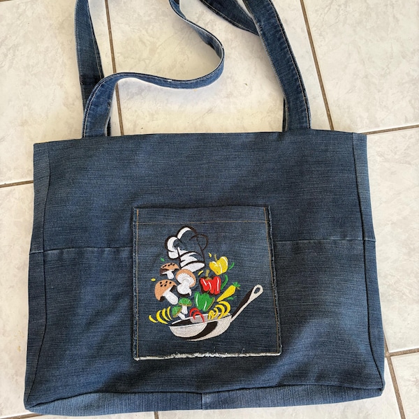 Tractor Embroidery Design, Red Farm Tractor Machine Embroidery Design ...