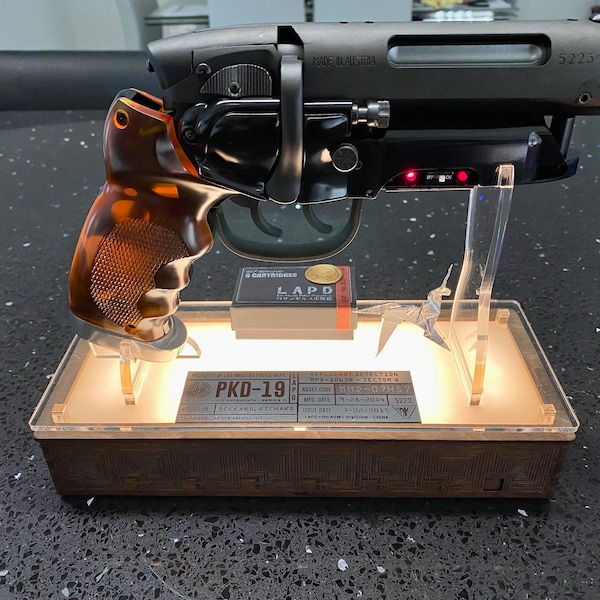 Blade Runner PKD Blaster Prop Ammo Box W/lumi-shok Rounds Deckard ...