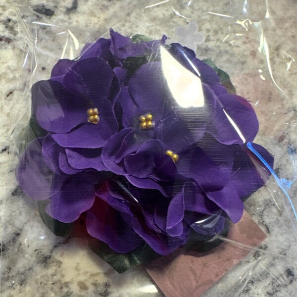 African Violet Pin//african Violet Corsage// DST African Violet Flower ...