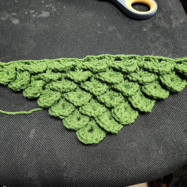Dragon Scale Shawl Crochet Pattern - Etsy