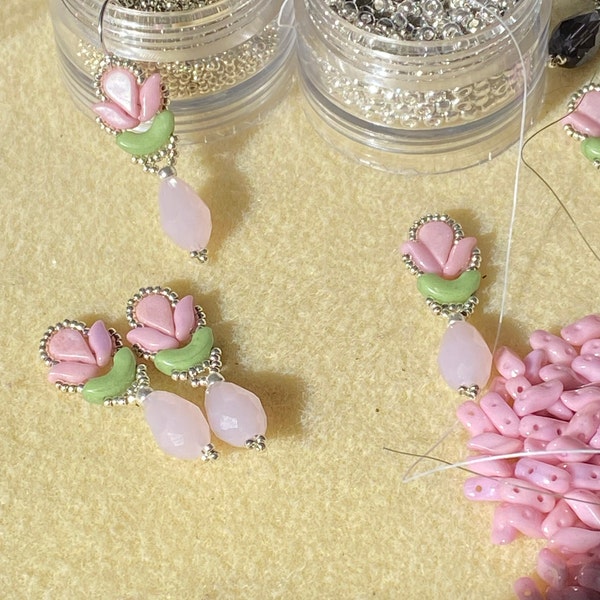 Tulips Earrings Tutorial Beading Pattern Earrings Pattern Arcos ...