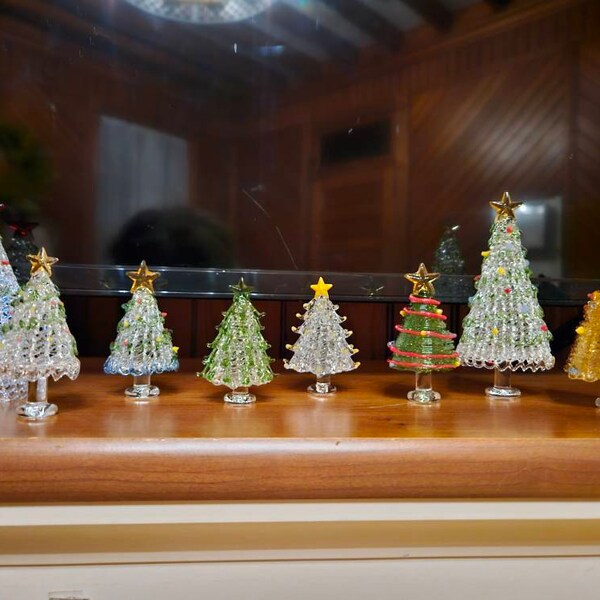 Handmade Stained Glass Figurines, Glass Christmas Trees, Handmade ...