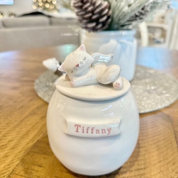 Custom Cat Urn for Ashes. A Sweet Cat Memorial Urn or Cat Sympathy Gift ...