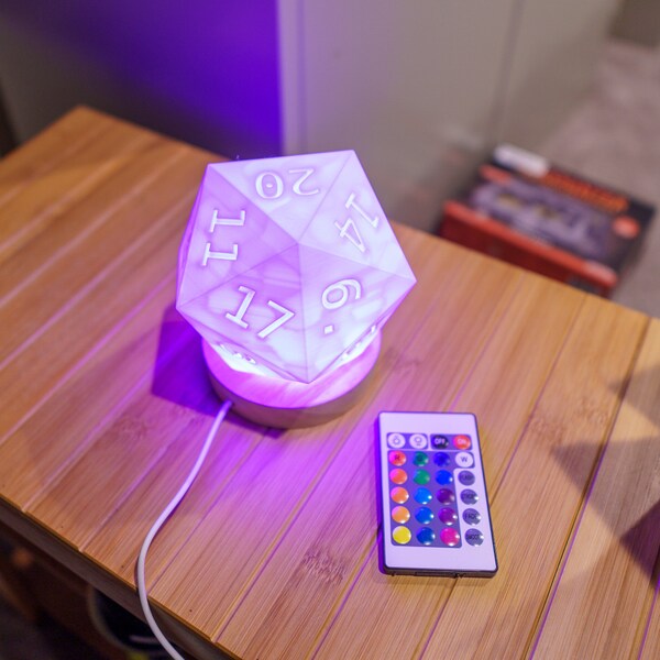 D20 Dice Lamp: 3D Printed Dungeons and Dragons Accent Light - Etsy