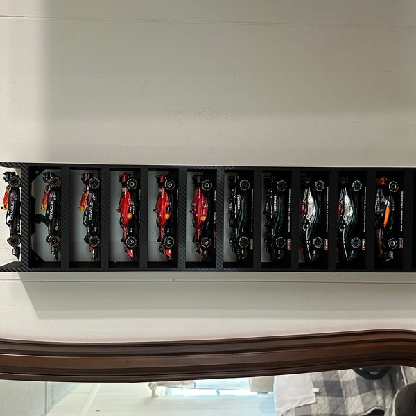 V2 6 Car Tilted Bburago 1:43 1/43 F1 Formula 1 Race Car Display Stand W ...