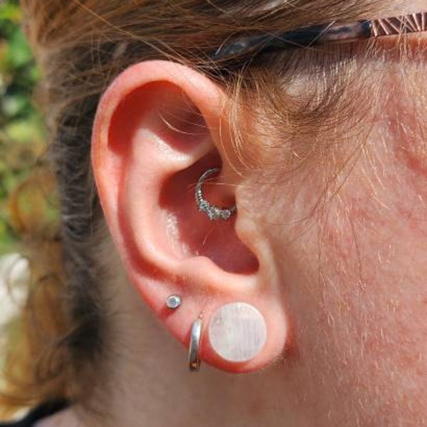 Pink Organic Gemstone Pincher Good Quality Handmade Item Carving Custom ...