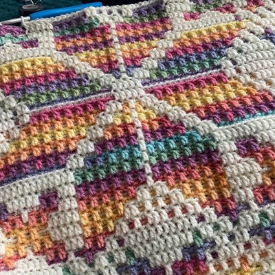Overlay Mosaic Crochet Afghan/blanket Pattern Christmassy Mood. Charts ...