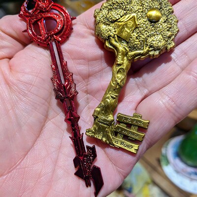 Locke & Key Harlequin Key - Etsy