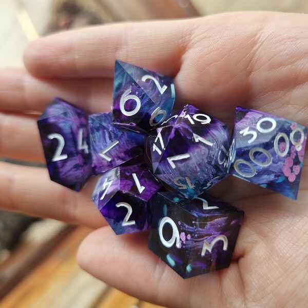 Jinx's Influence 7 Piece Handmade D&D Dice Hand Crafted Dungeons and ...