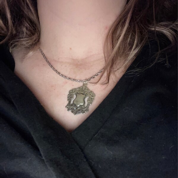 Victorian Whitby Jet Black Rose Mourning Pendant. Era 1830-1880. Rare ...