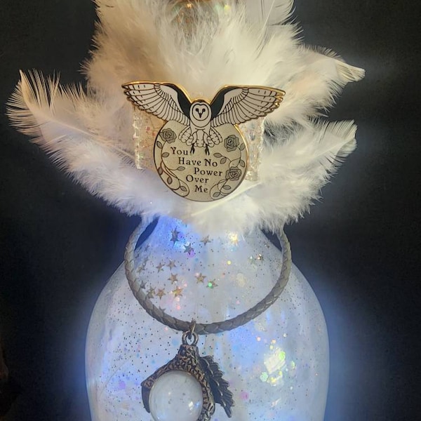 Sarah Inspired Labyrinth Pin - Etsy