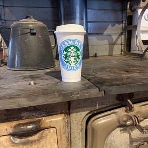 Tangled Pascal Party Blower Printable Png Pdf and Jpg Files - Etsy