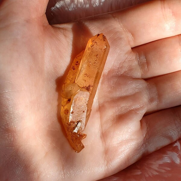 186g Black Siderite Specimen With Double Terminated Calcite Points ...