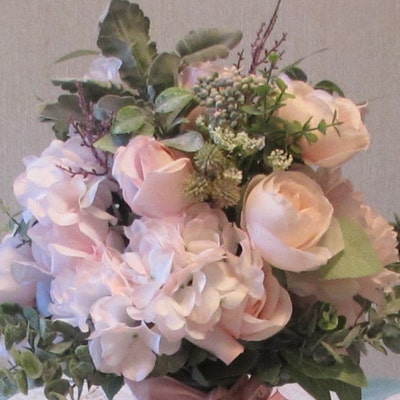 Molly Floral Arrangement, Artificial Flower Centerpiece, Home Decor ...