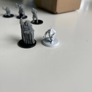 Miniature Dwarven Throne and Chair for Tabletop Miniature RPG | Etsy