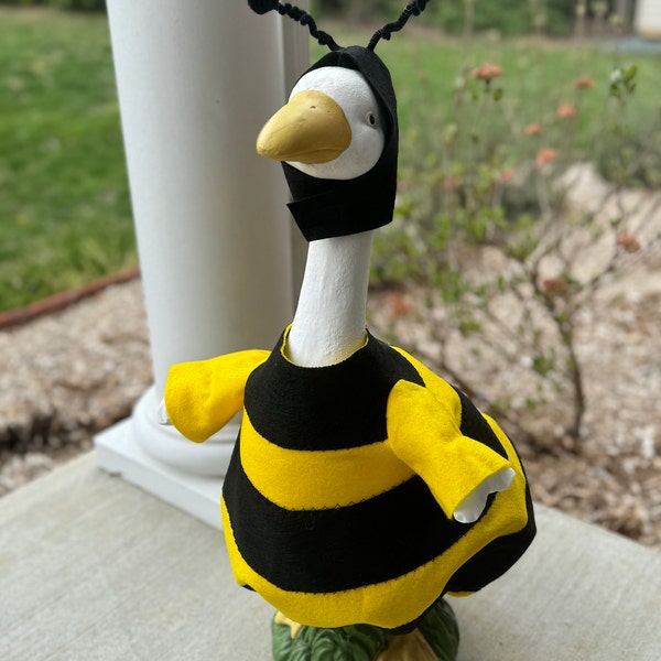 Goose Outfit - Busy the Bumble Bee - Fits 23 to 25 Inch Plastic and ...