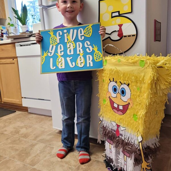 Spongebob Birthday Sign: Handmade Cardstock Party Decoration - Etsy