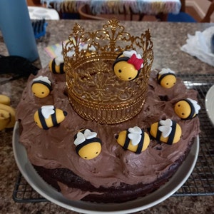 12 Fondant Sugar Bees. Cake Toppers. Cupcake Toppers. Approximately ...