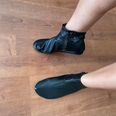 100% Genuine Sheep Leather Socks With Womens Size Khuffain Shoes ...