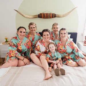 HUNTER GREEN Lace Bridal Robes / Forest Green Robe / - Etsy