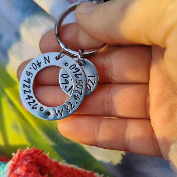 Custom Coordinates Key Chain, Personalized Latitude Longitude Keychain ...