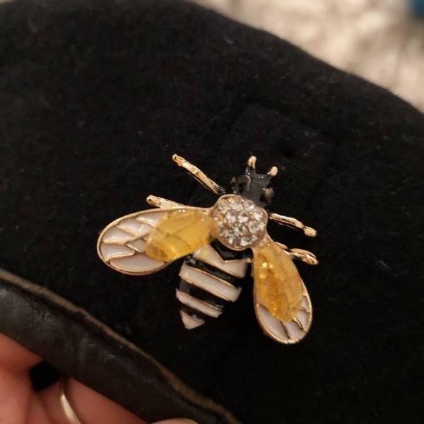 Amber Bee Brooch: Baltic Amber Gemstone Jewelry Pin, Handmade ...