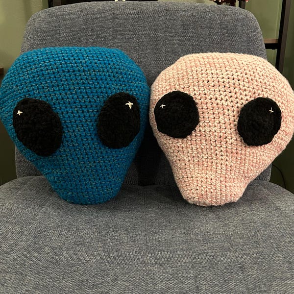 Crochet Alien Cushion Pattern Crochet Pillow Beginner Alien Pattern ...
