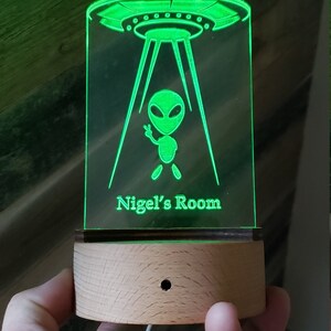 UFO Lapel Pin, UFO Wooden Pin Badge - Etsy