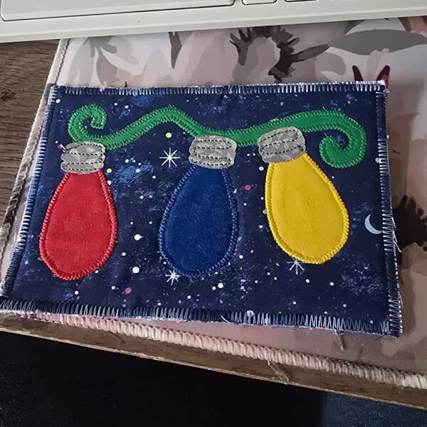 Quilted Postcard Pattern- Fabric Postcard Pattern- Christmas Thief- - Etsy