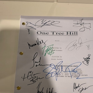 One Tree Hill Signed Script Chad Michael Murray, James Lafferty, Sophia ...