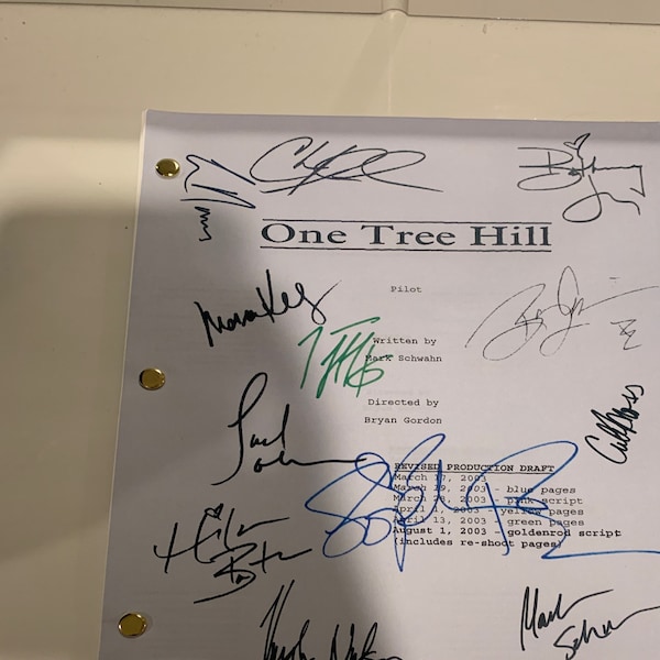 One Tree Hill Signed Script Chad Michael Murray, James Lafferty, Sophia ...