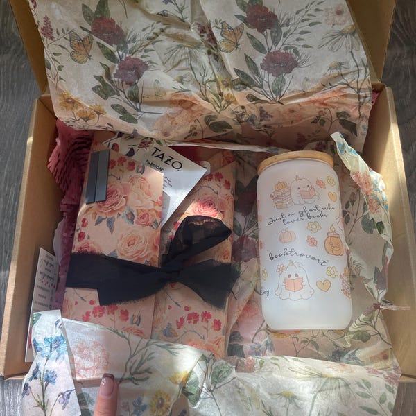 Cozy Halloween Blind Date With a Book Box and Blanket | Bookish Bundle ...