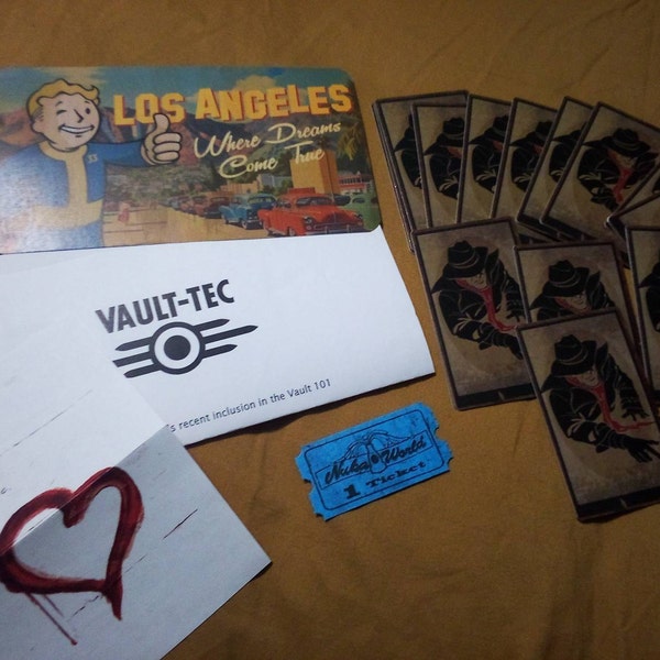 Un-official Handmade Fallout 4 Silver Shroud Calling Cards/business ...