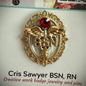 Gold Nursing Pin for the Pinning Ceremony Student Nurse Graduation ...